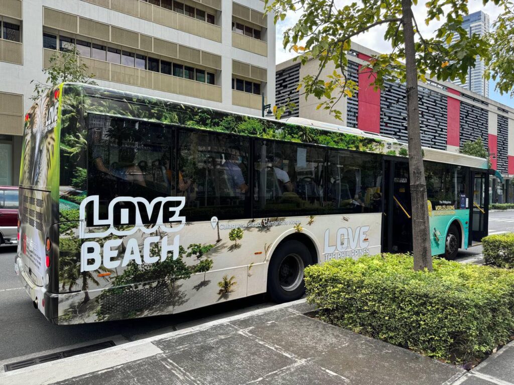 LOVE IN THE CITY | BGC BUS – ModernJournalTrends